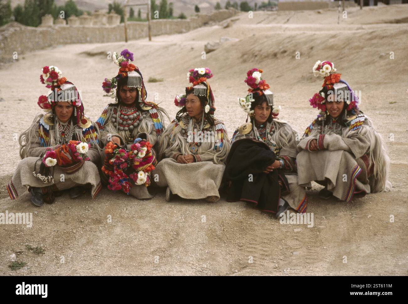 Batalic women, brokpa troop dancers, ladakh festival, ladakh, Jammu and ...