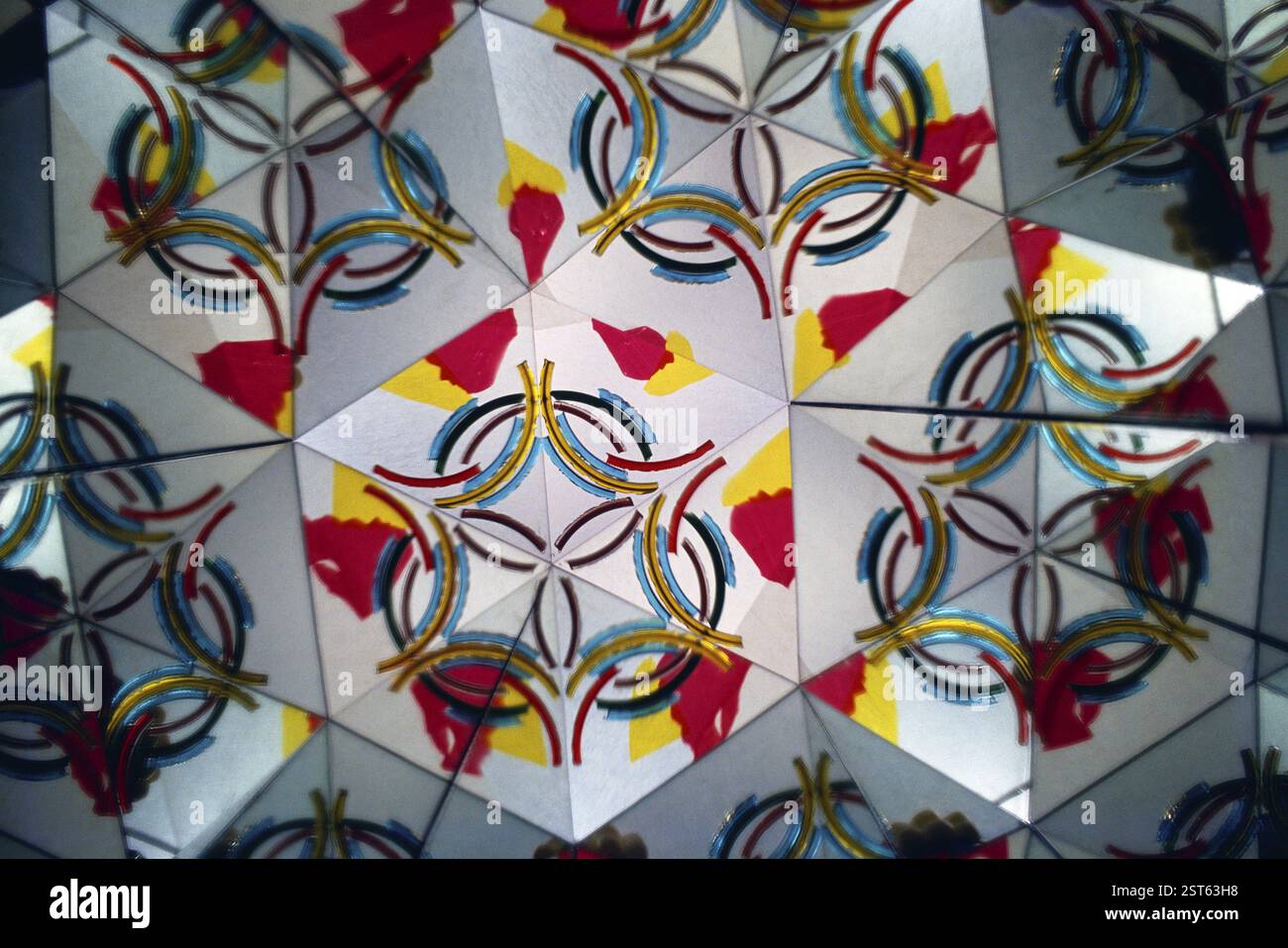 Kaleidoscope, broken bangles Stock Photo - Alamy