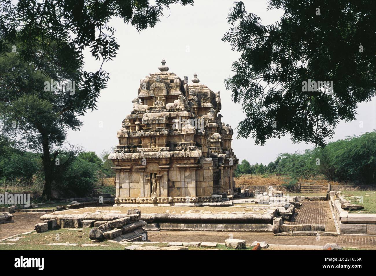 Muver temple in 9th century Vijayalaya Chola Period in Kodumbalur near ...