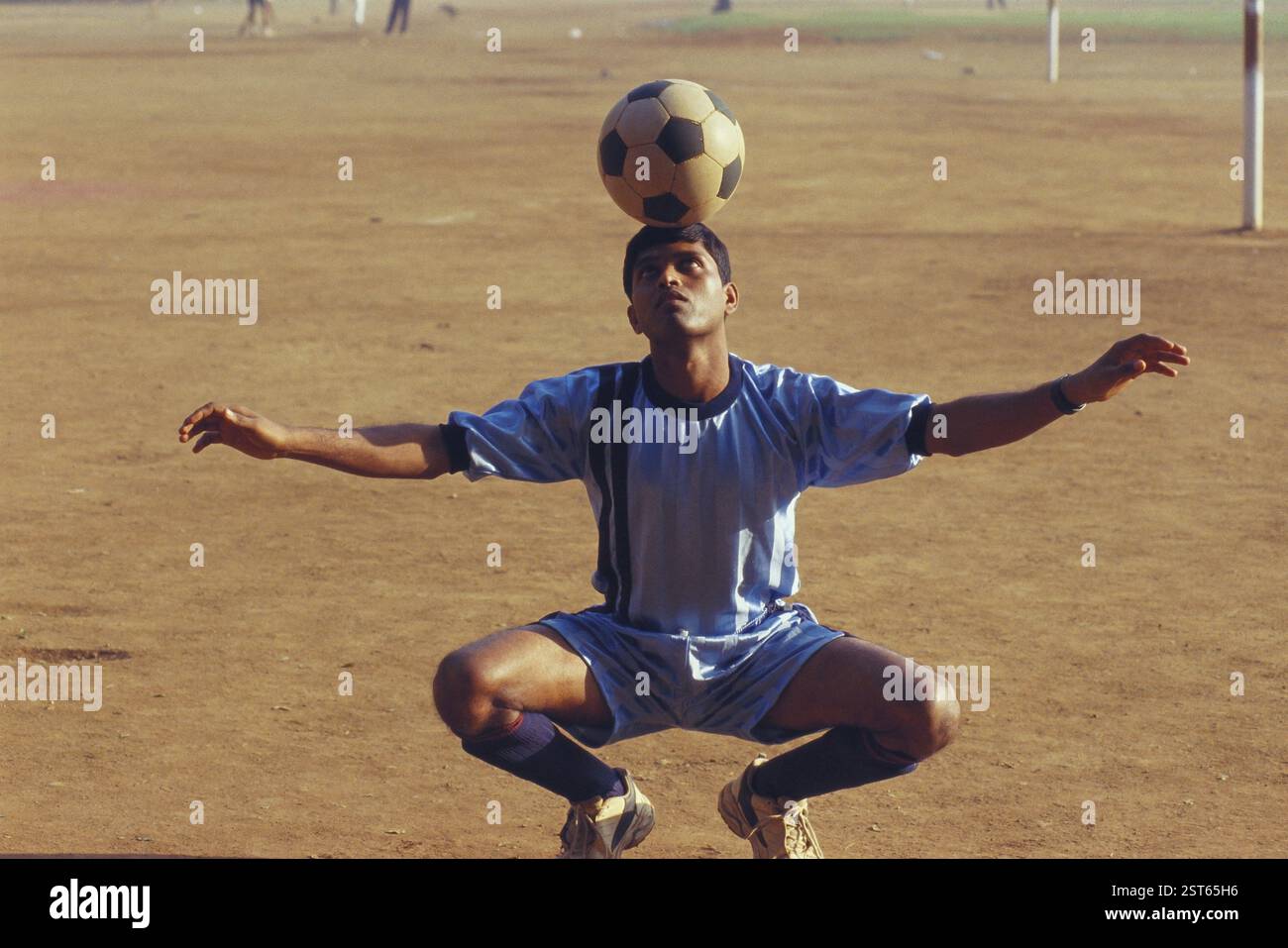 Boy workout on football soccer hi-res stock photography and images - Alamy