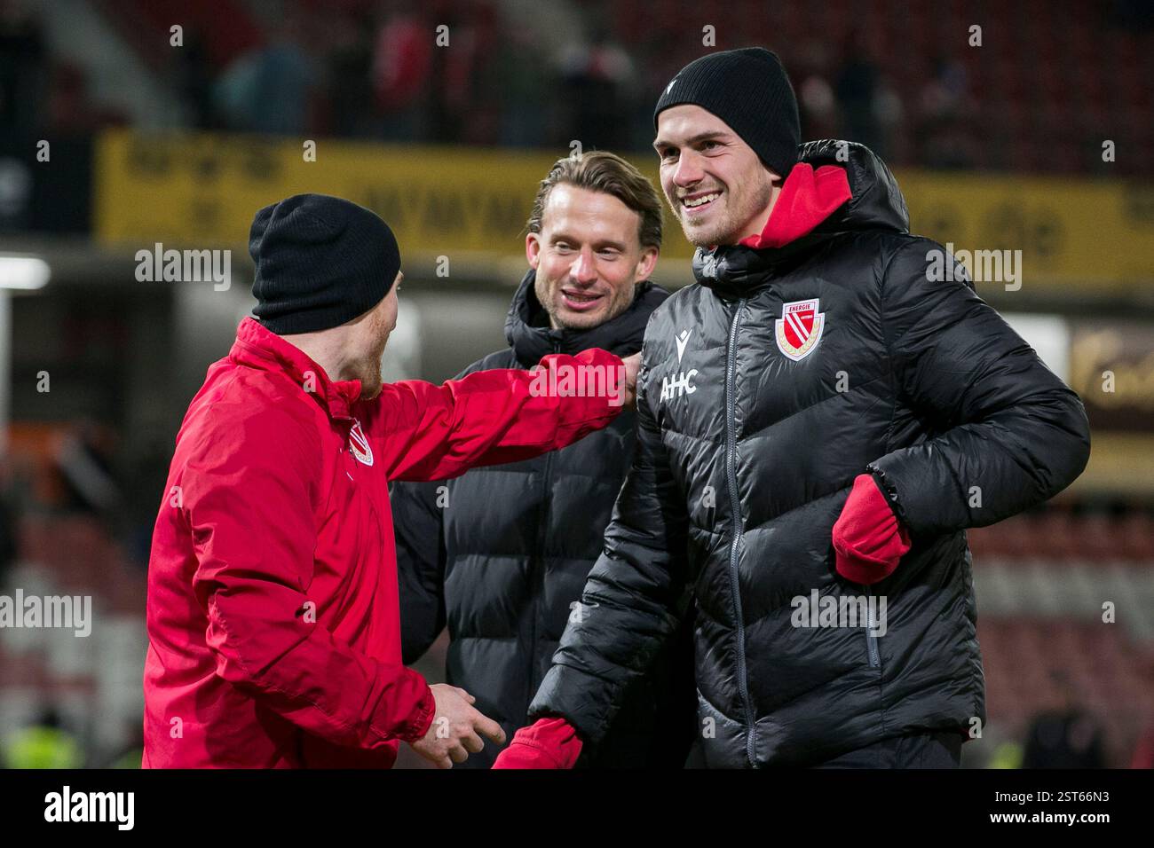 Cottbus, Deutschland 16. Februar 2025: 3. Liga - 2024/2025 - FC Energie ...