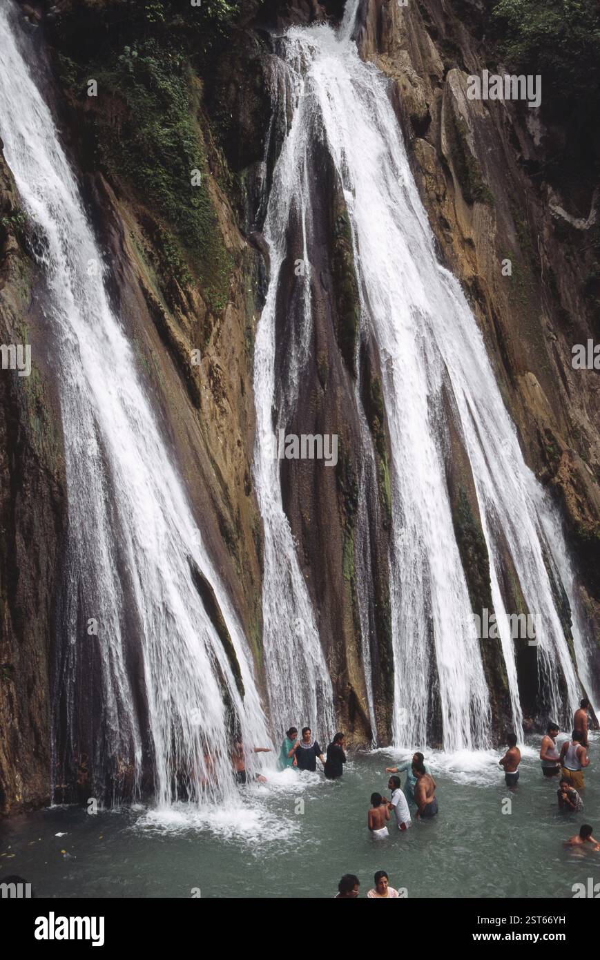 People bathing in Kempty falls, mussoorie, uttar pradesh, india Stock ...