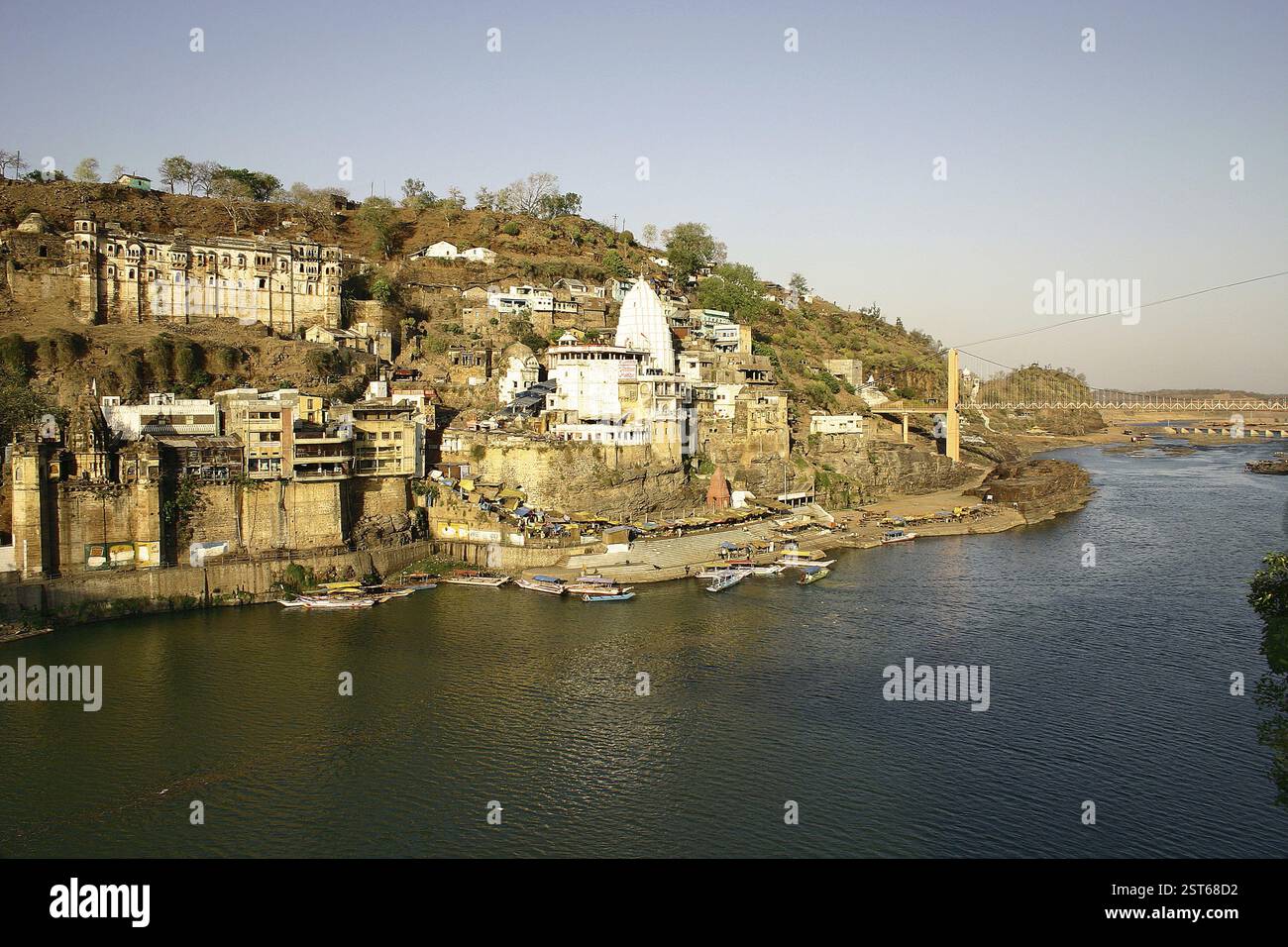 One of the twelve Jyotirlingam temples, Omkareshwar, Hindu God Shiva ...