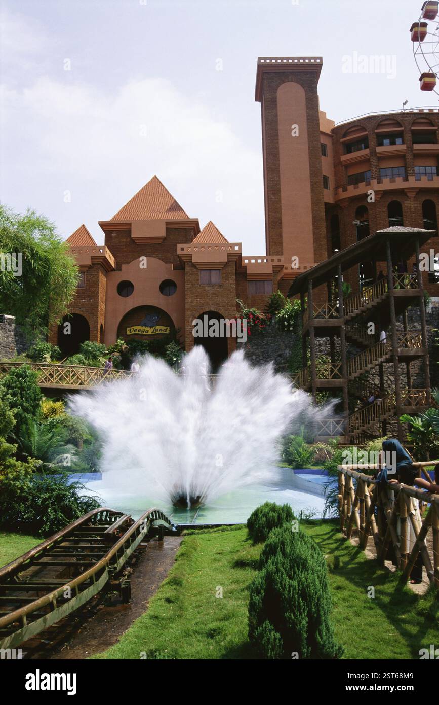 Splash cochin hi-res stock photography and images - Alamy