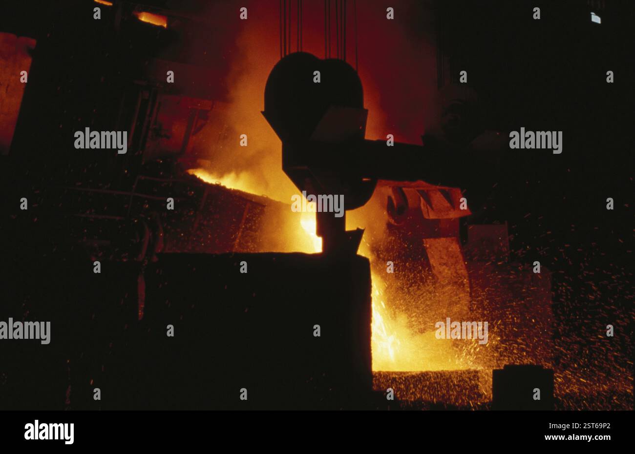 Liquid iron in steel factory, india Stock Photo - Alamy