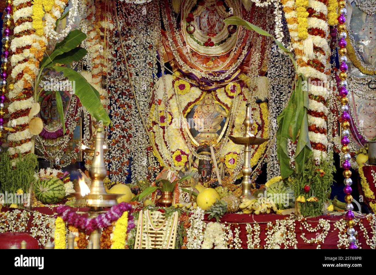 Lord ayyappa hi-res stock photography and images - Alamy