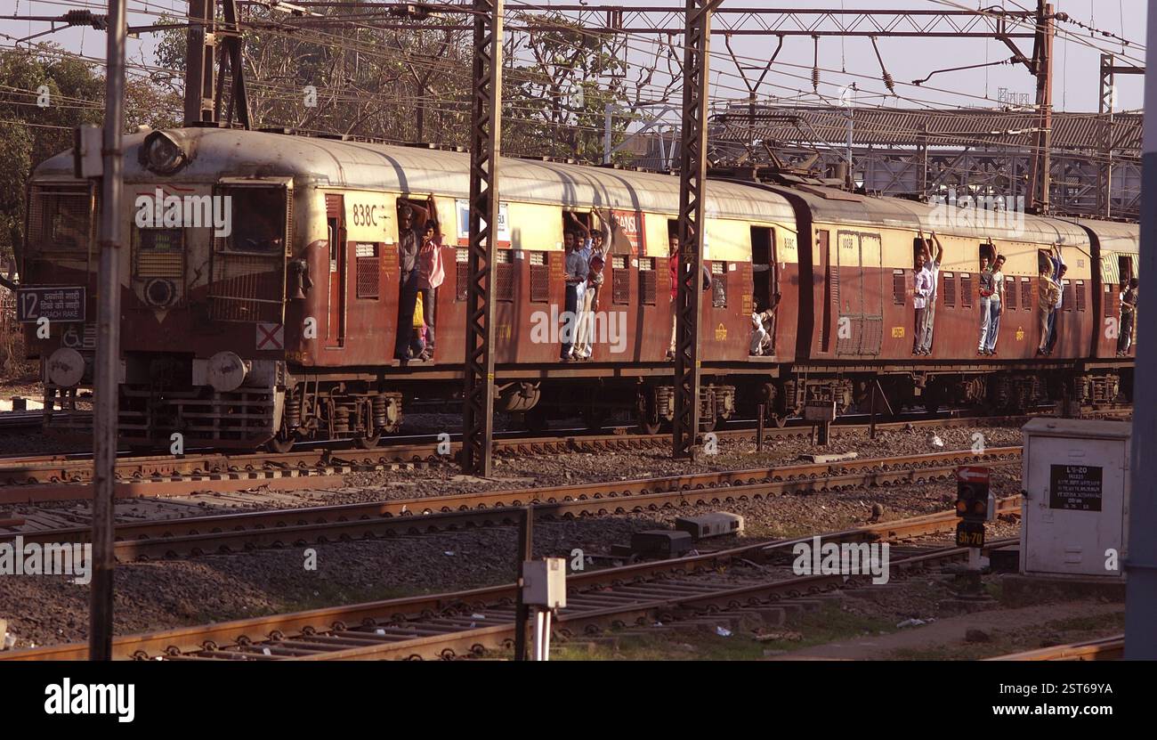Local suburban electric western Trains Railways, Bombay Mumbai ...