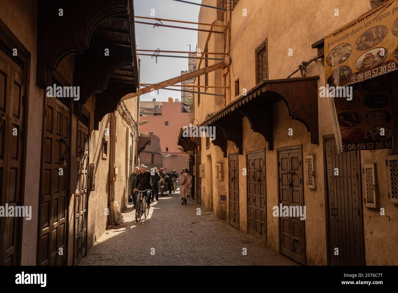 Street view of the old town Medina in Marrakesh houses and narrow ...