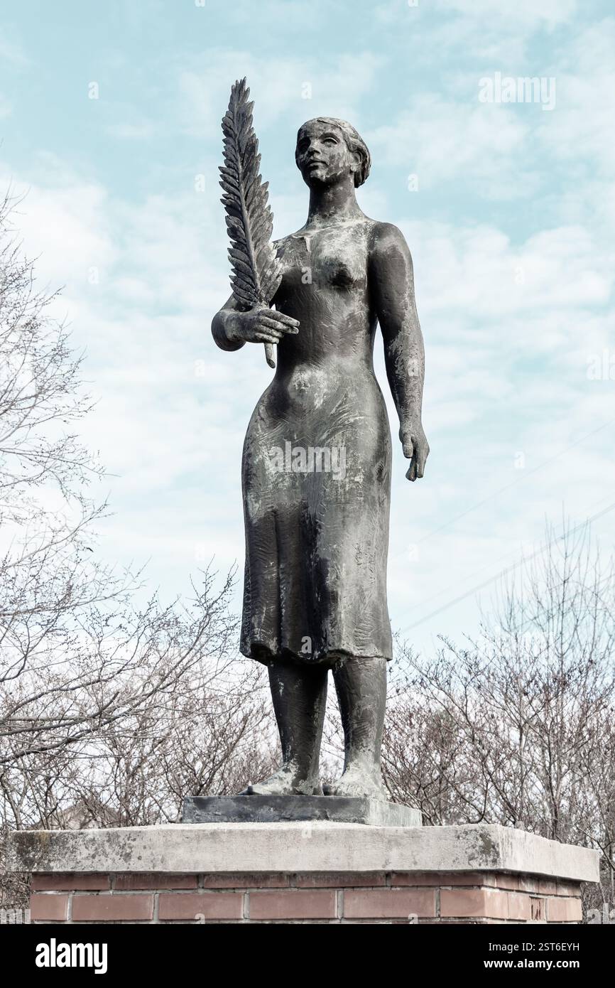 Memento Park - Statues from the Communist Dictatorship,The place is ...