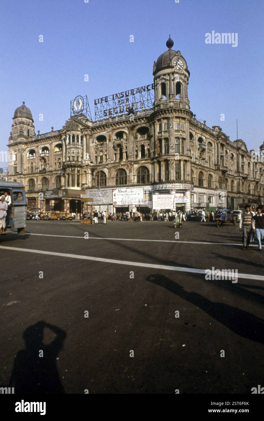 Chowringhee, calcutta, west bengal, india Stock Photo - Alamy