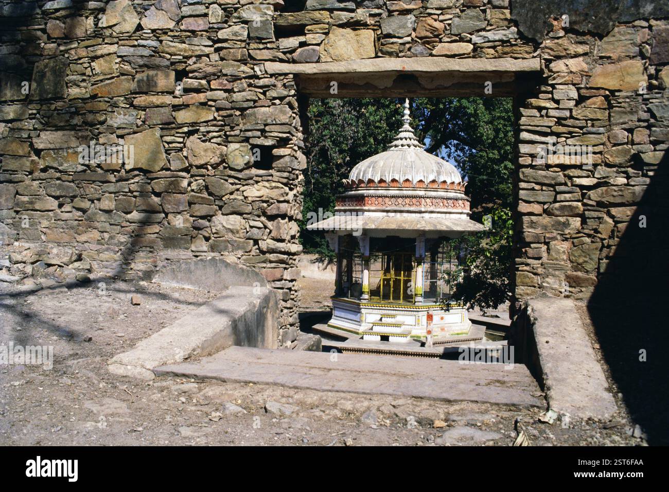 Culture small tiny little hi-res stock photography and images - Alamy