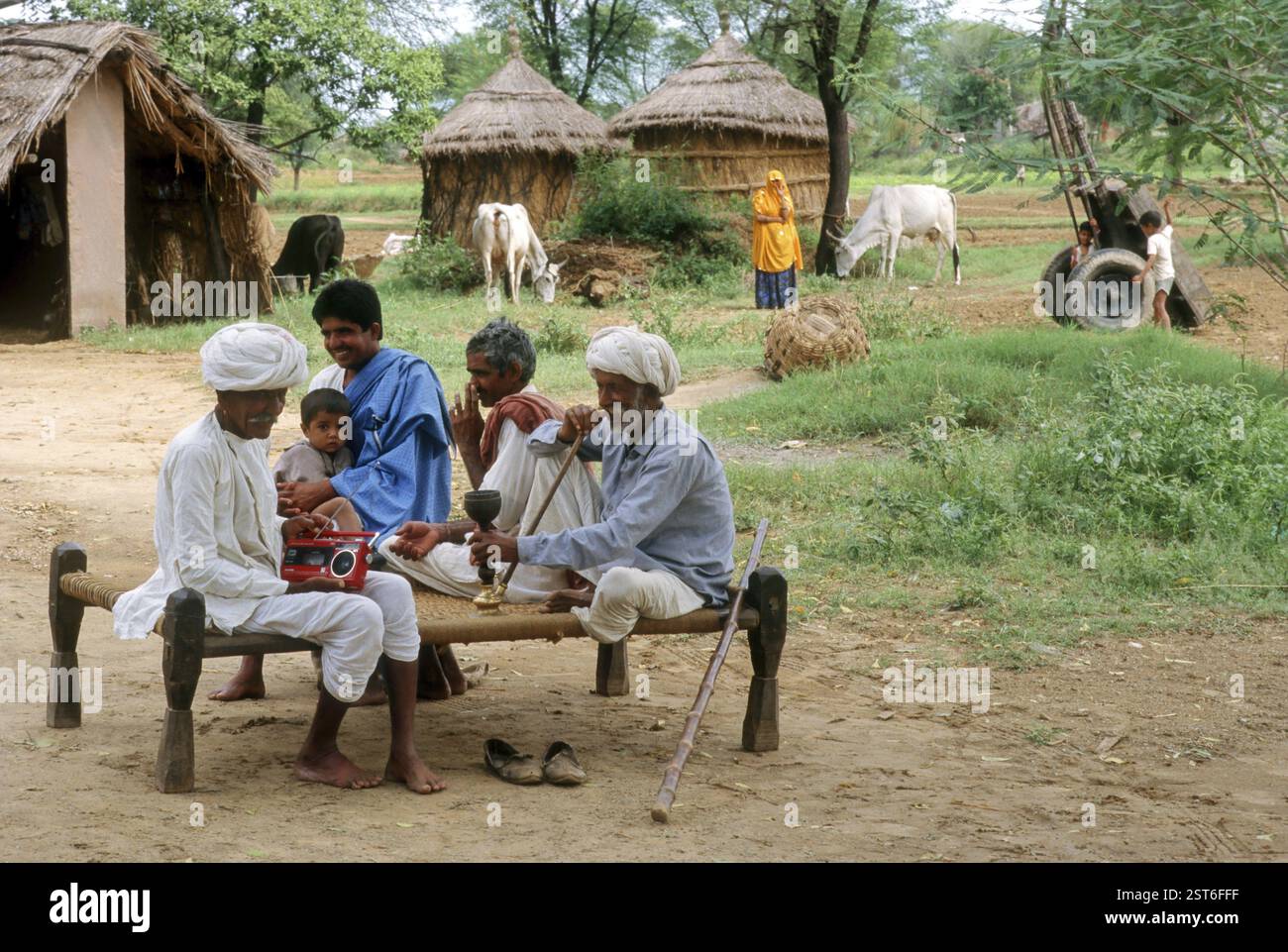 Rural people, village, rajasthan, india Stock Photo - Alamy