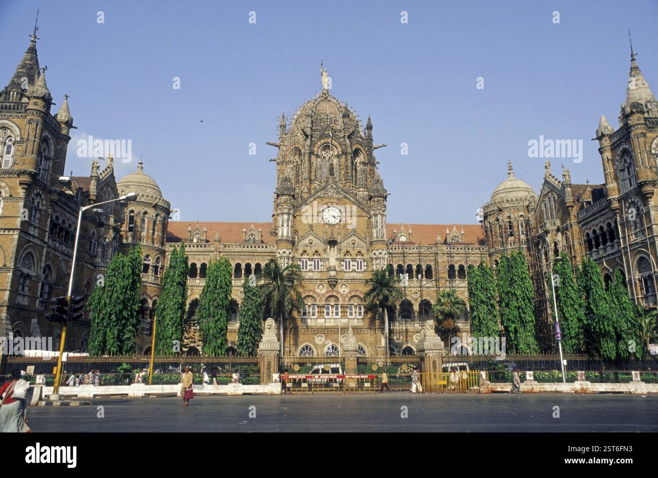 Victoria Terminus VT now Chhatrapati Shivaji Terminus station CST ...