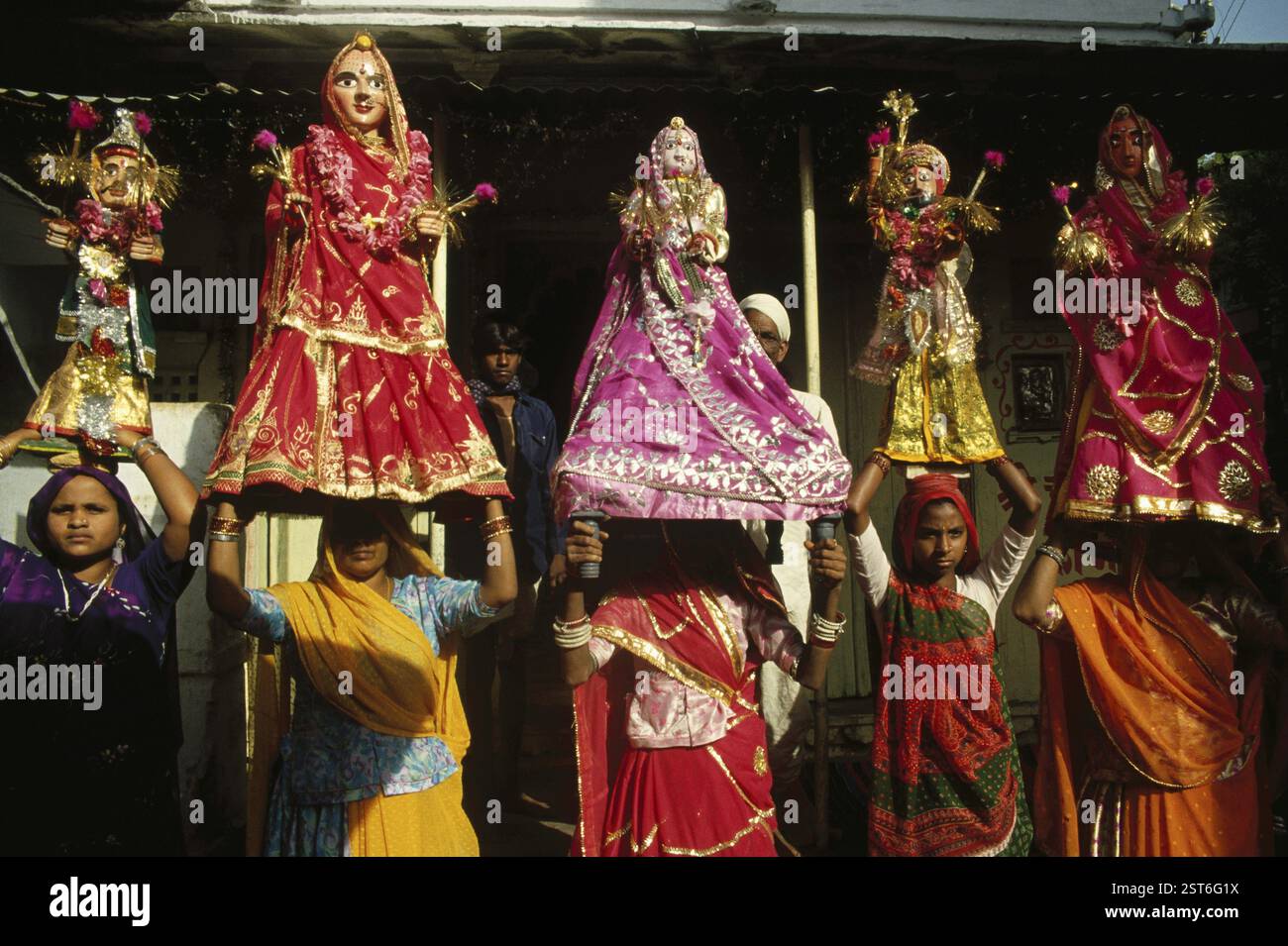 Gangaur festival, jaipur, rajasthan, india Stock Photo - Alamy