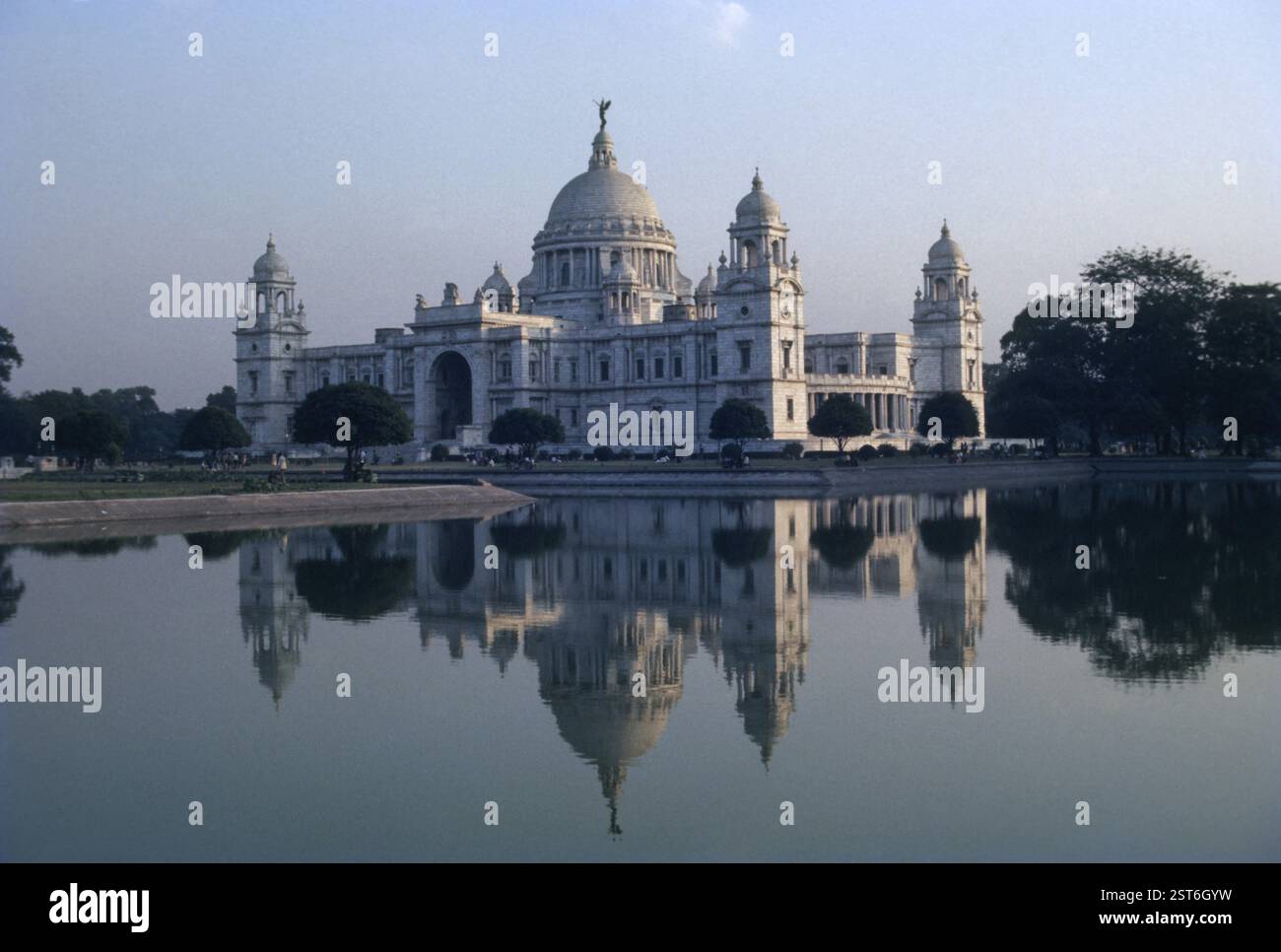 Victoria Memorial Building (1921), Calcutta, West Bengal, India, Asia ...