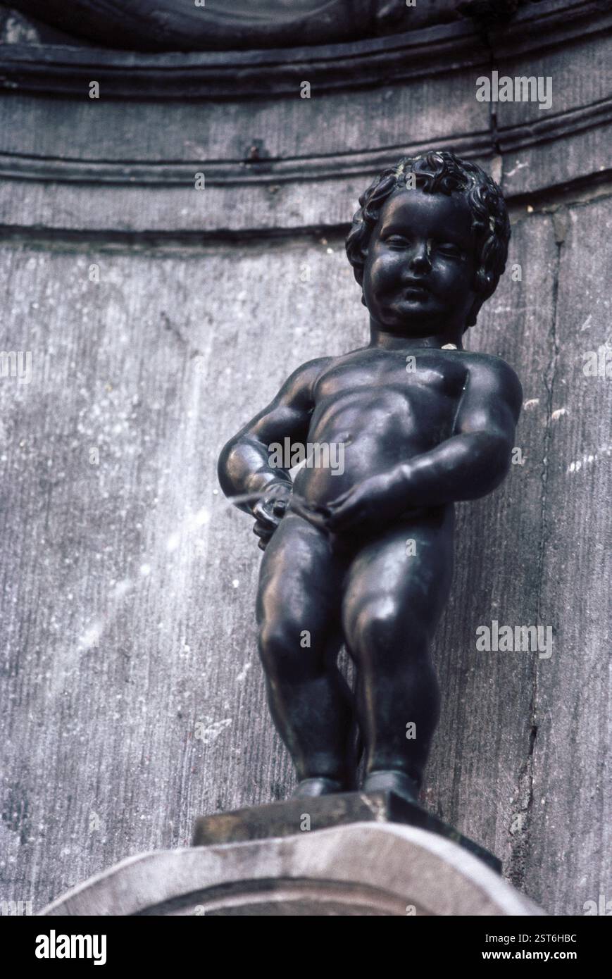 Manneken Pis statue, Brussels, Belgium, Europe Stock Photo - Alamy