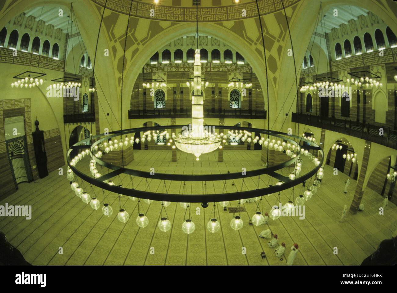 Interior of mosque at Bahrain Stock Photo - Alamy