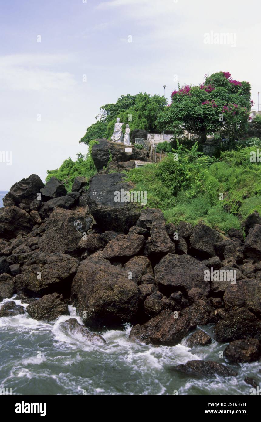 Dona paula statue goa india hi-res stock photography and images - Alamy