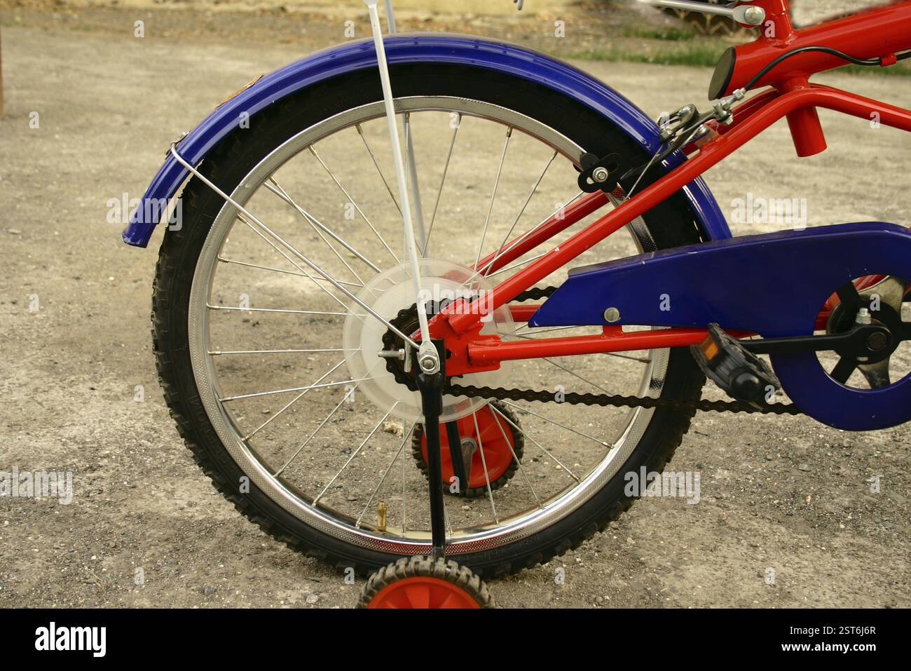 Indian cycle back hi-res stock photography and images - Alamy