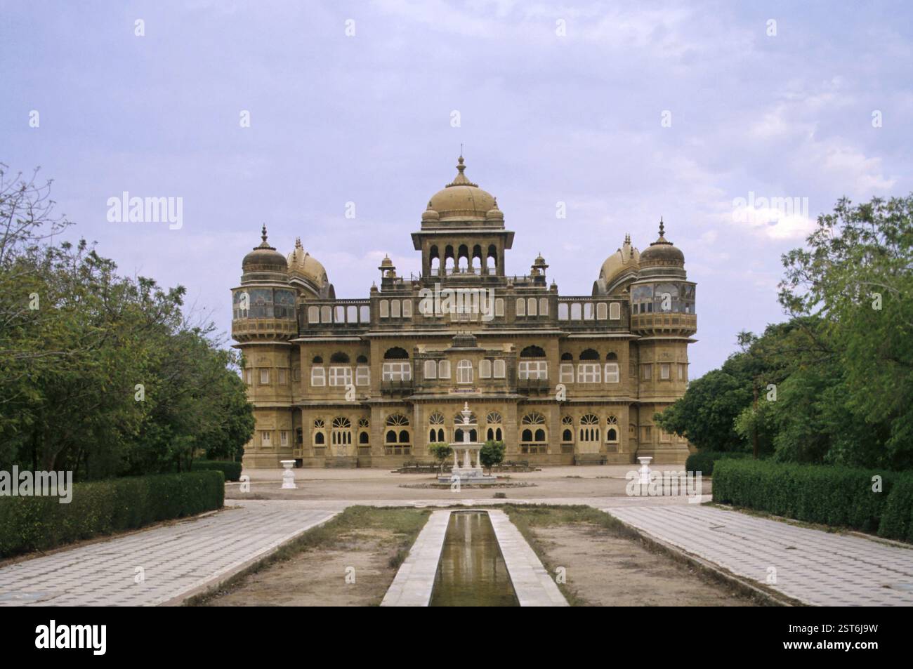 Vijayvilas Palace, Mandvi, Gujarat, India, Asia Stock Photo - Alamy