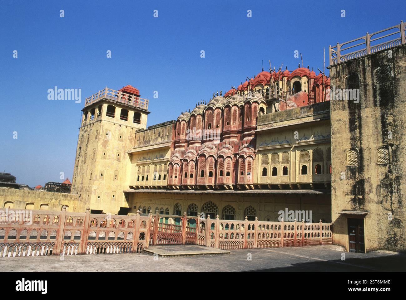 Front view of hawa mahal wind palace, jaipur, rajasthan, india Stock ...