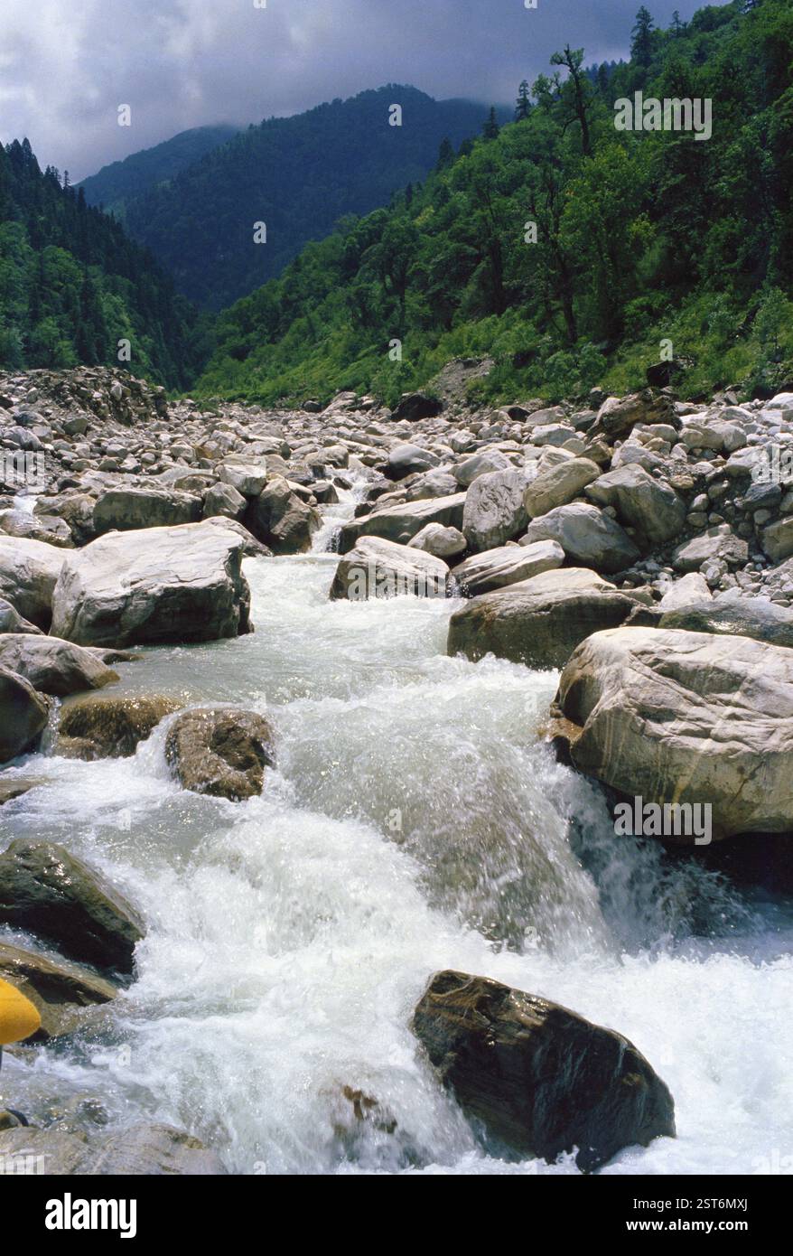 Kumaon area hi-res stock photography and images - Alamy