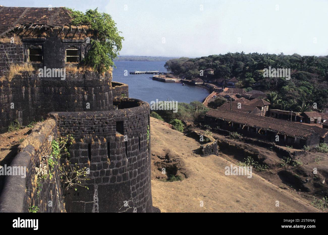 Vijaydurg fort, devgad, Sindhudurg, maharashtra, india Stock Photo - Alamy