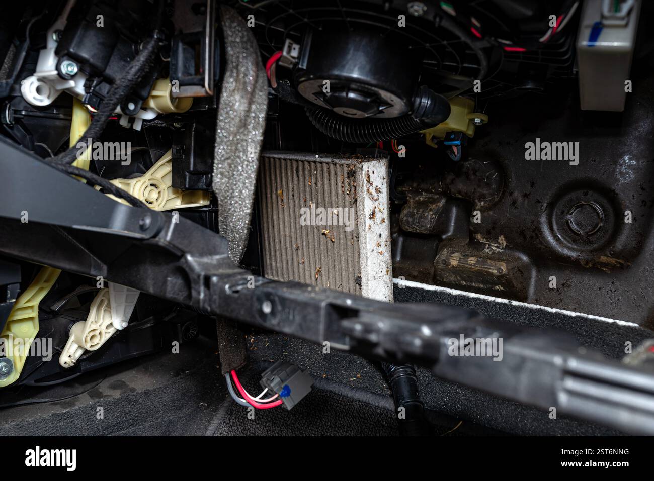 Removing a dirty cabin filter from a cars dashboard, difficult access ...