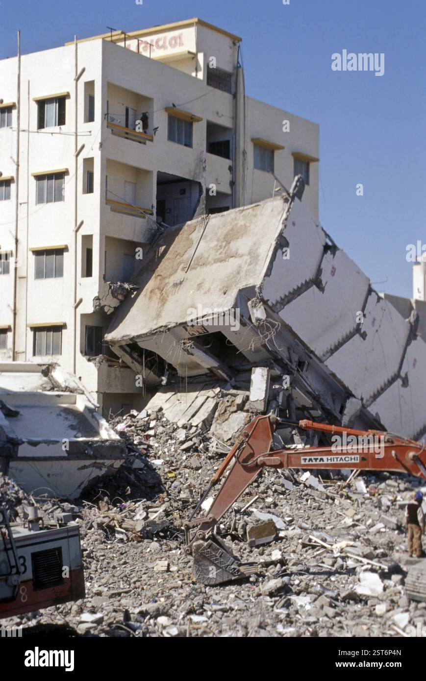 Bhuj, kutch, devastation 2001, gujrat earthquake, india Stock Photo - Alamy