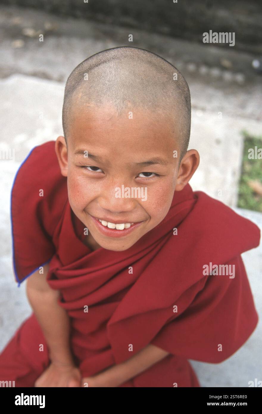 Tibetan child Monk Stock Photo - Alamy