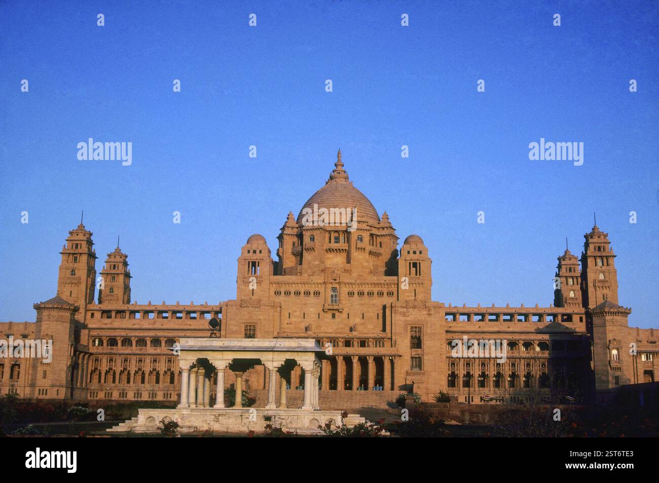 Umaid Bhavan Palace, Jodhpur, Rajasthan, India, Asia Stock Photo - Alamy