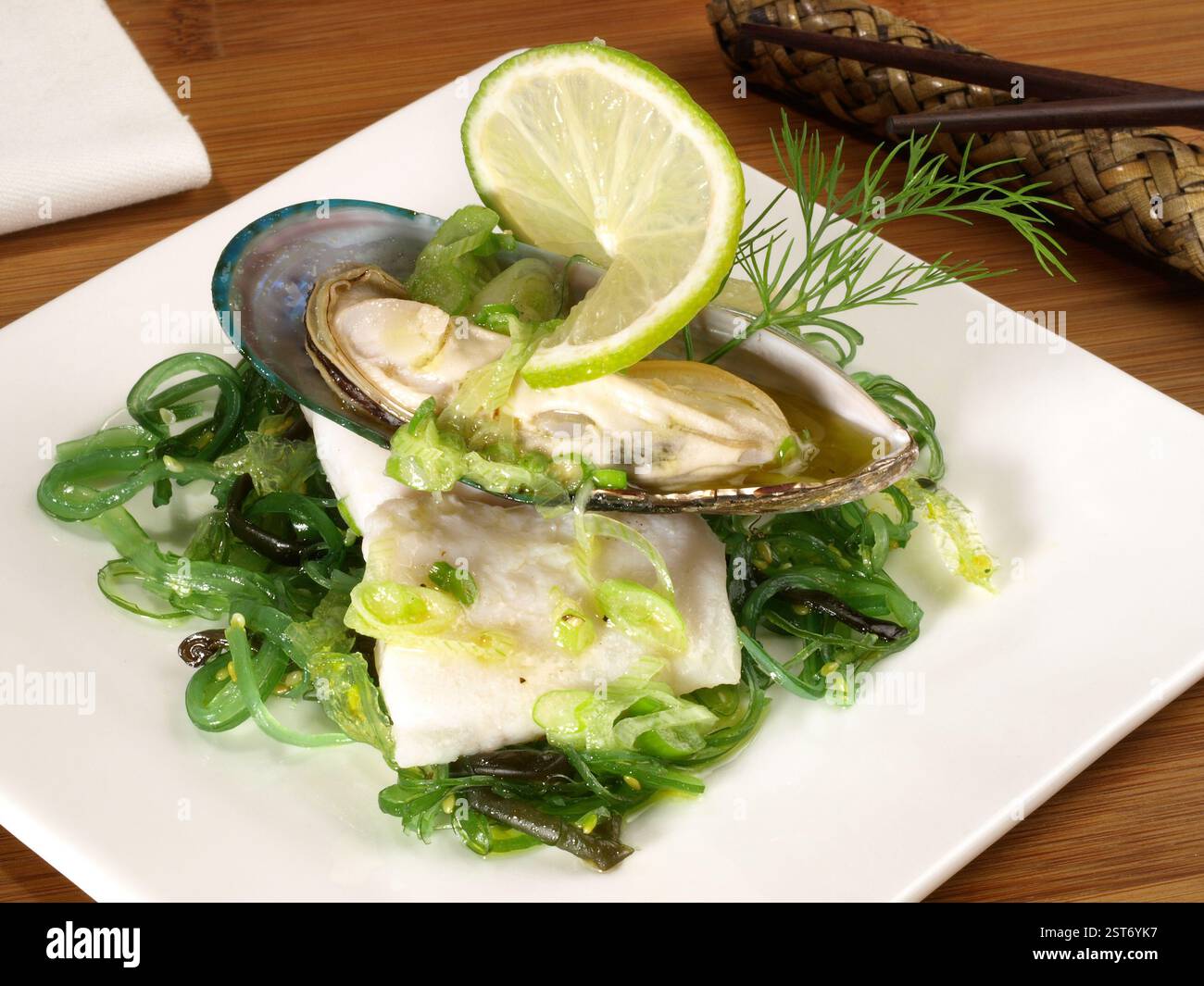 Freshwater mussel fish hi-res stock photography and images - Alamy