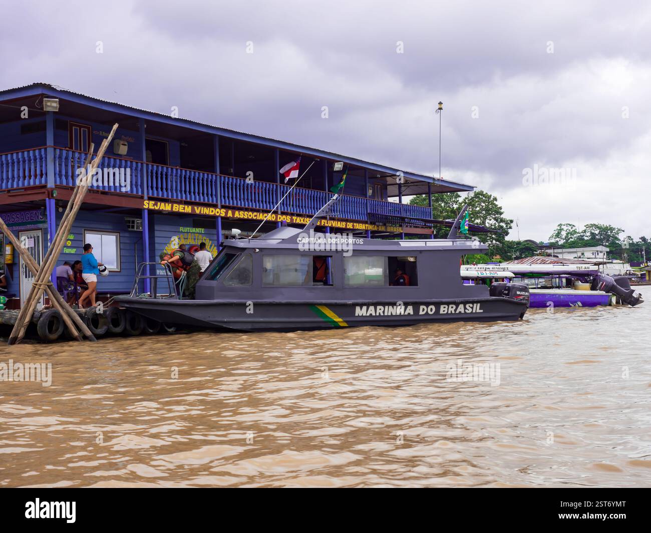 Amazon river peru border columbia hi-res stock photography and images ...