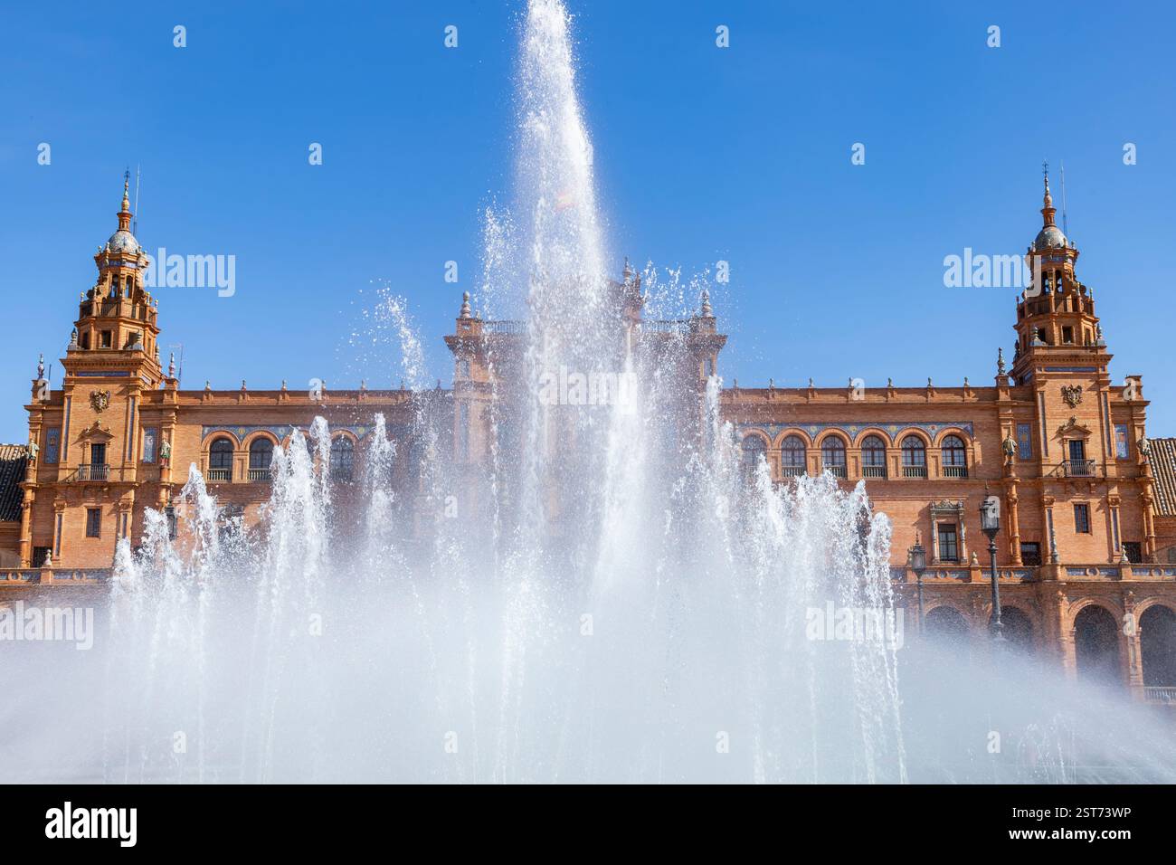 Seville's Plaza de España: an impressive architectural icon Stock Photo ...