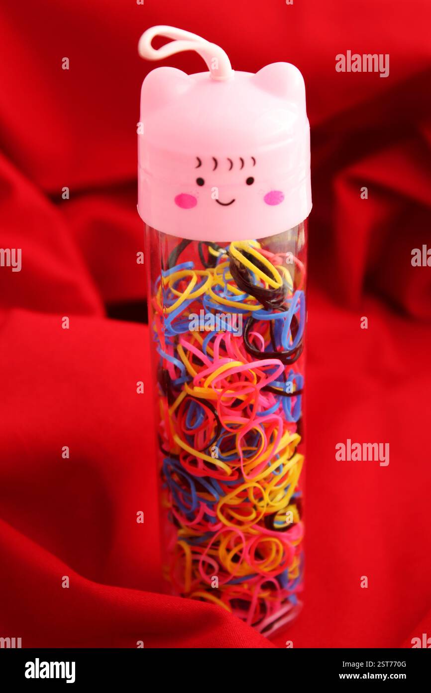 Tubular objects hi-res stock photography and images - Alamy