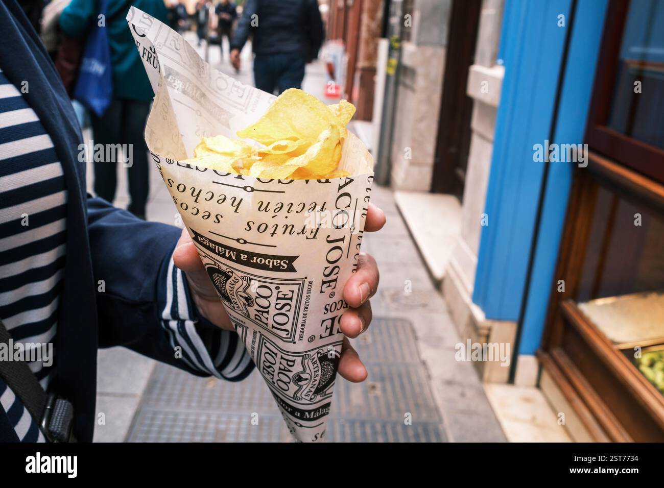 Best crisps in malaga hi-res stock photography and images - Alamy
