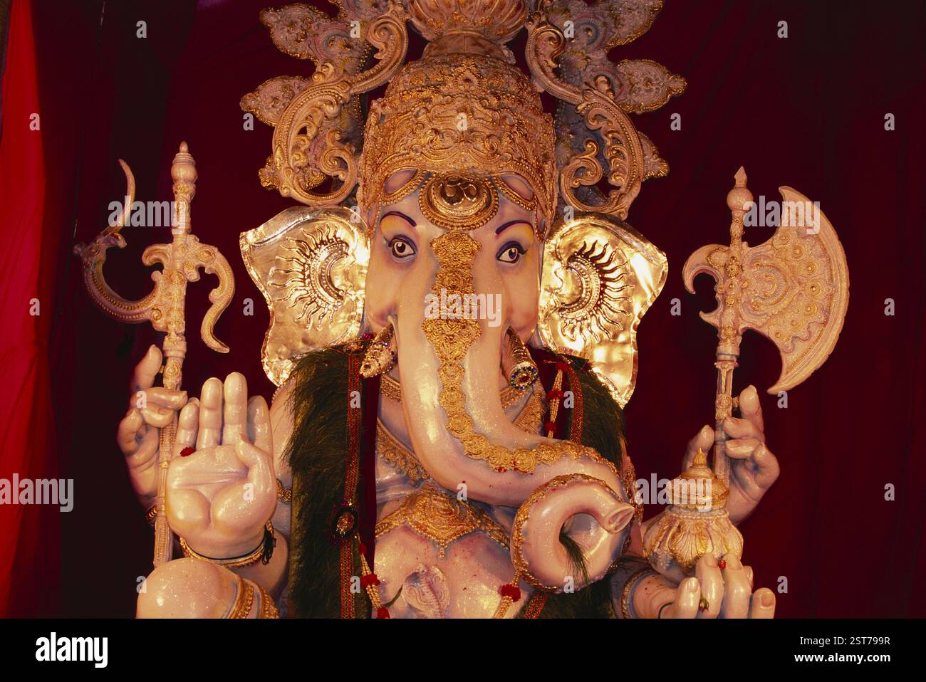 Ganesh ganpati Festival Elephant head Lord procession, pune ...