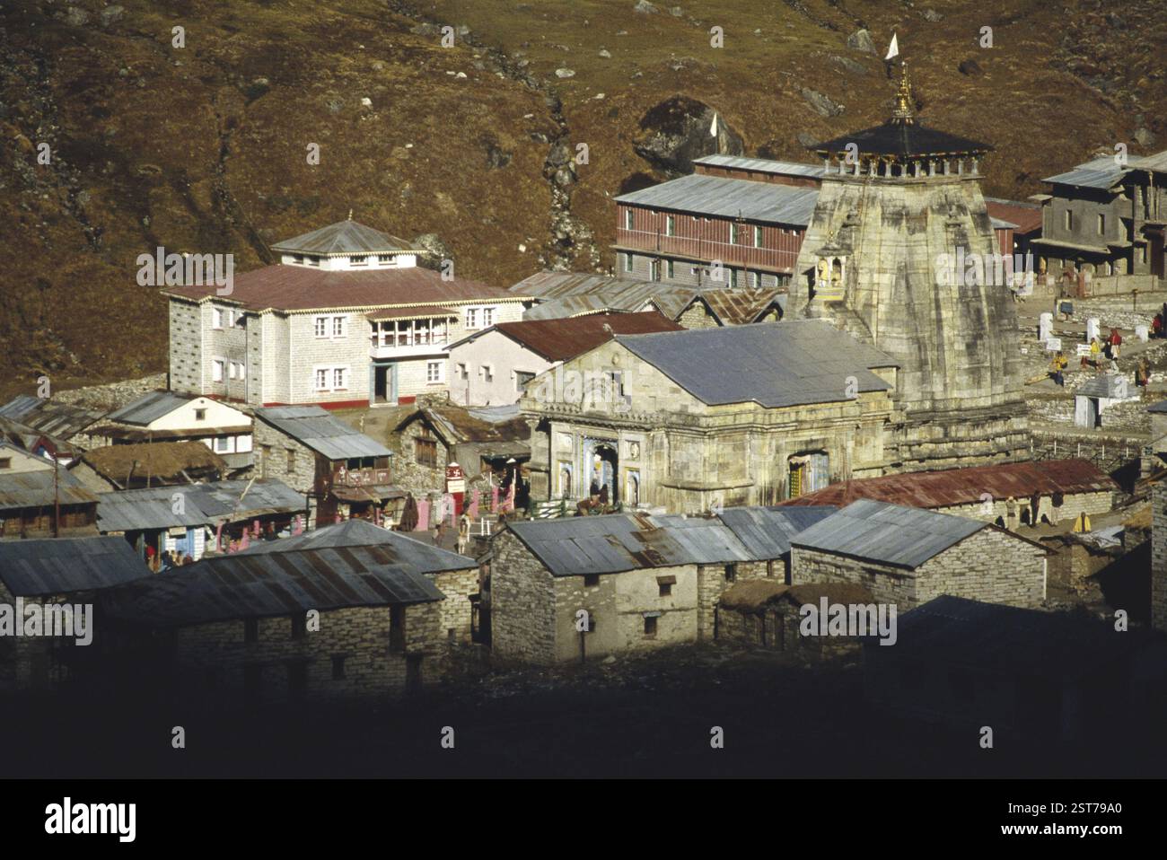 Lord shiva's kedarnath temple, uttaranchal, india Stock Photo - Alamy