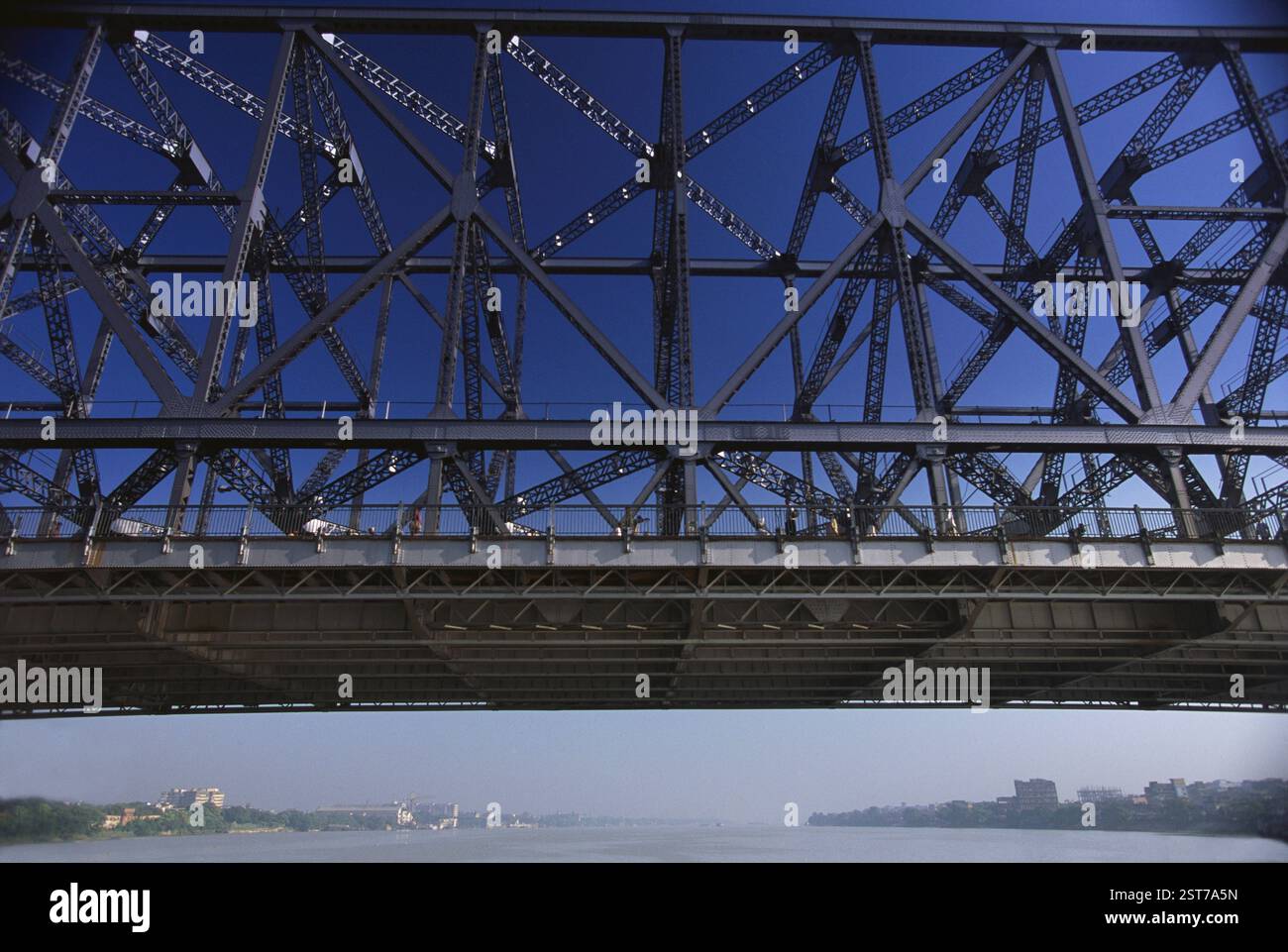 Ganga flows beneath Howrah Bridge, Calcutta, West Bengal, India, Asia ...