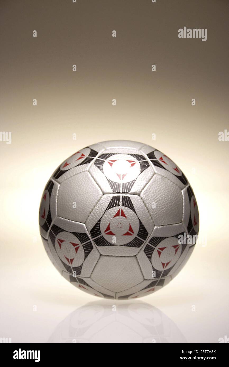 Silver soccer football ball hi-res stock photography and images - Alamy