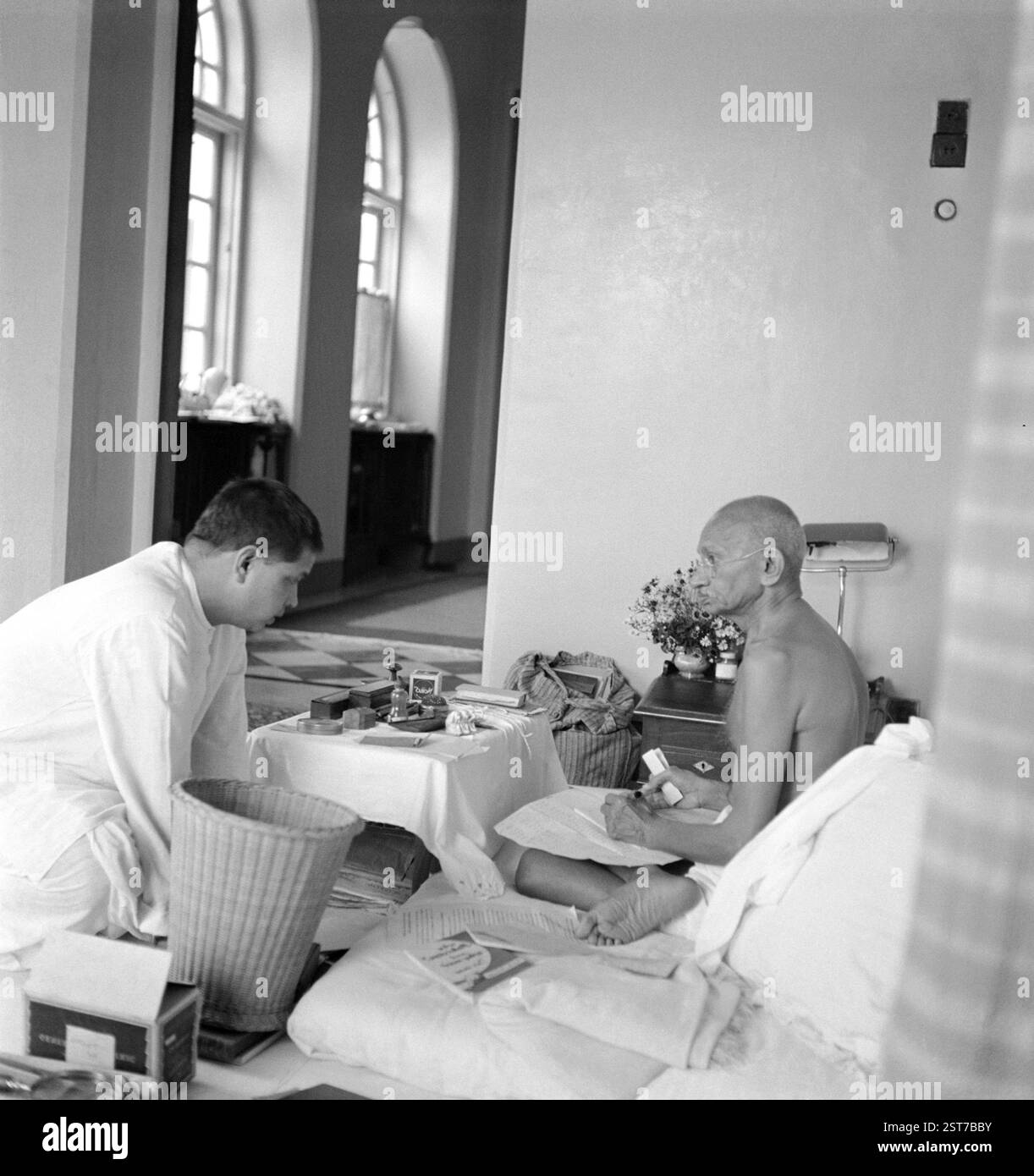 Mahatma Gandhi with his youngest son Devdas at Mumbai, Maharashtra ...