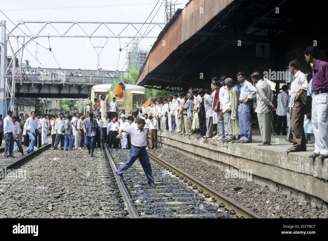People Demonstration on railway station, bombay bandh, bombay mumbai ...