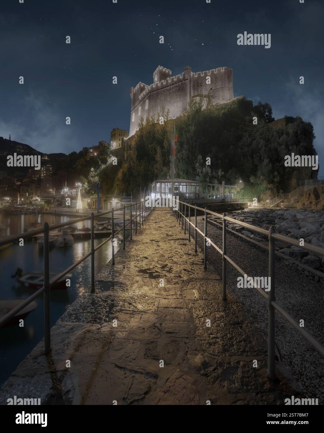 Exploreliguria hi-res stock photography and images - Alamy