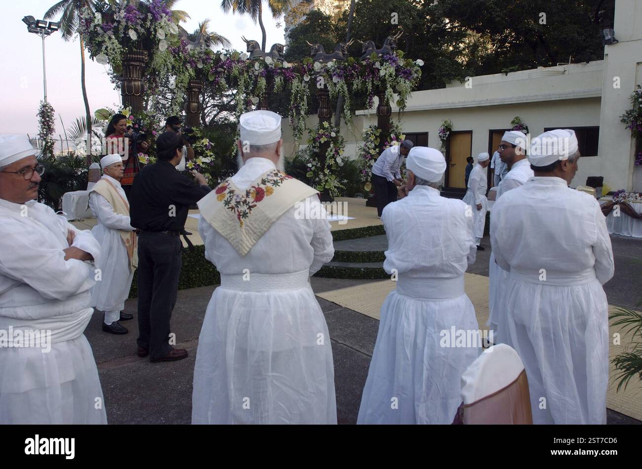 The Parsi Navjote religious ceremony, Mumbai bombay, Maharashtra, India ...