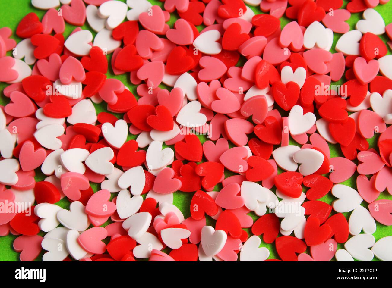 Full color heart symbol hi-res stock photography and images - Alamy
