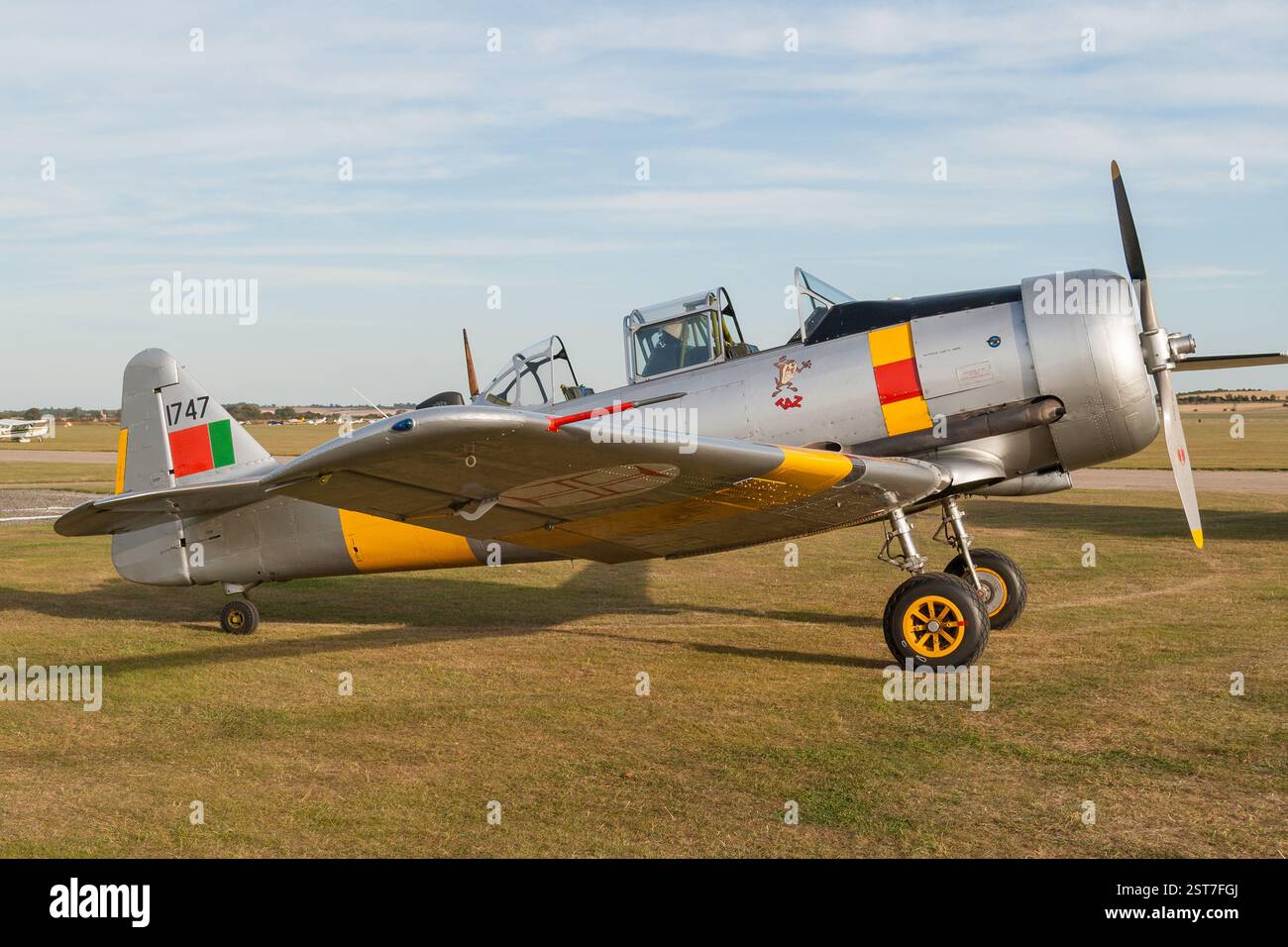 Harvard aircraft hi-res stock photography and images - Alamy