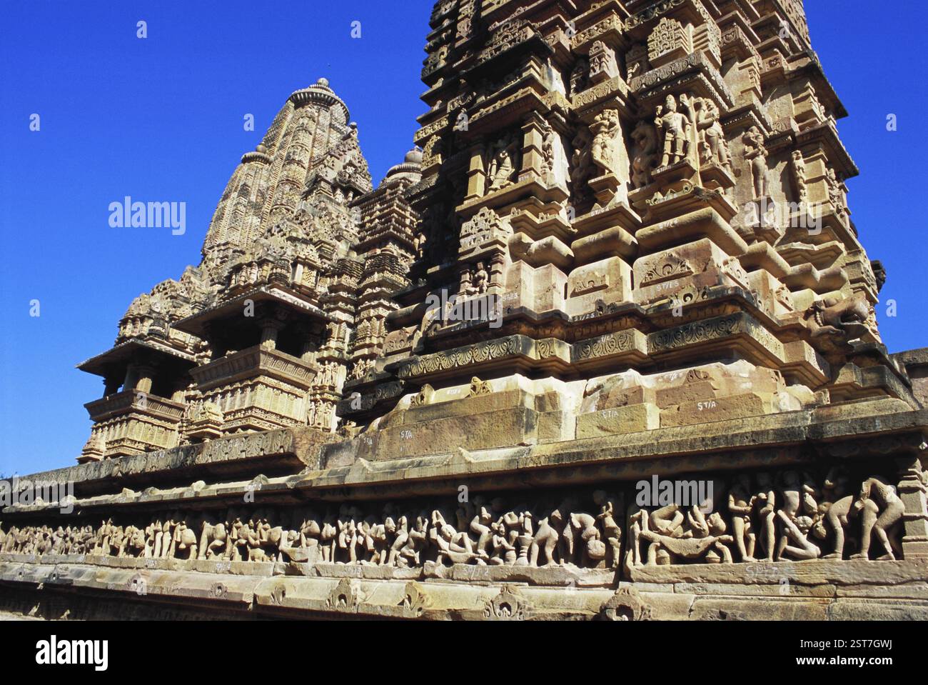 Pinnacle of a temple hi-res stock photography and images - Alamy