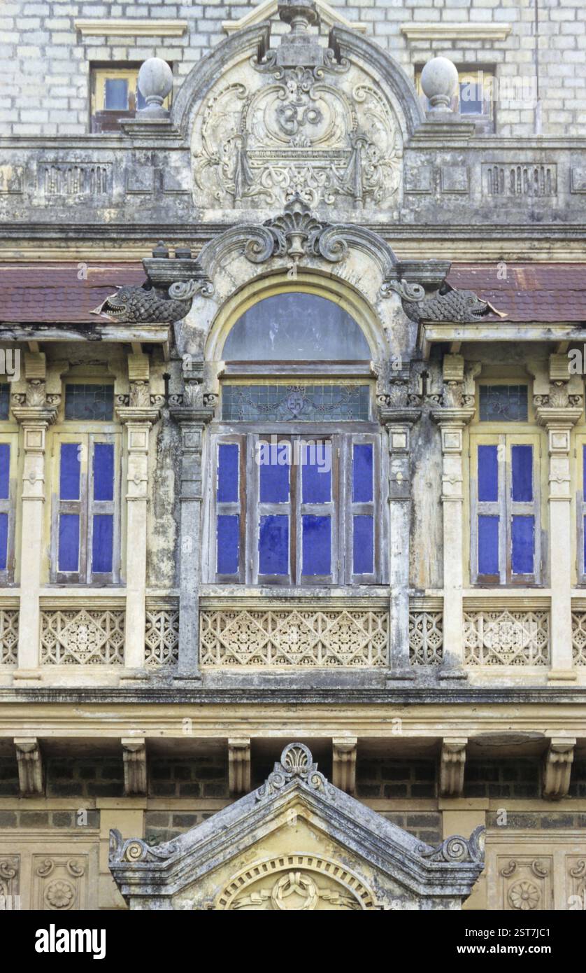 Vansda palace vansda india hi-res stock photography and images - Alamy