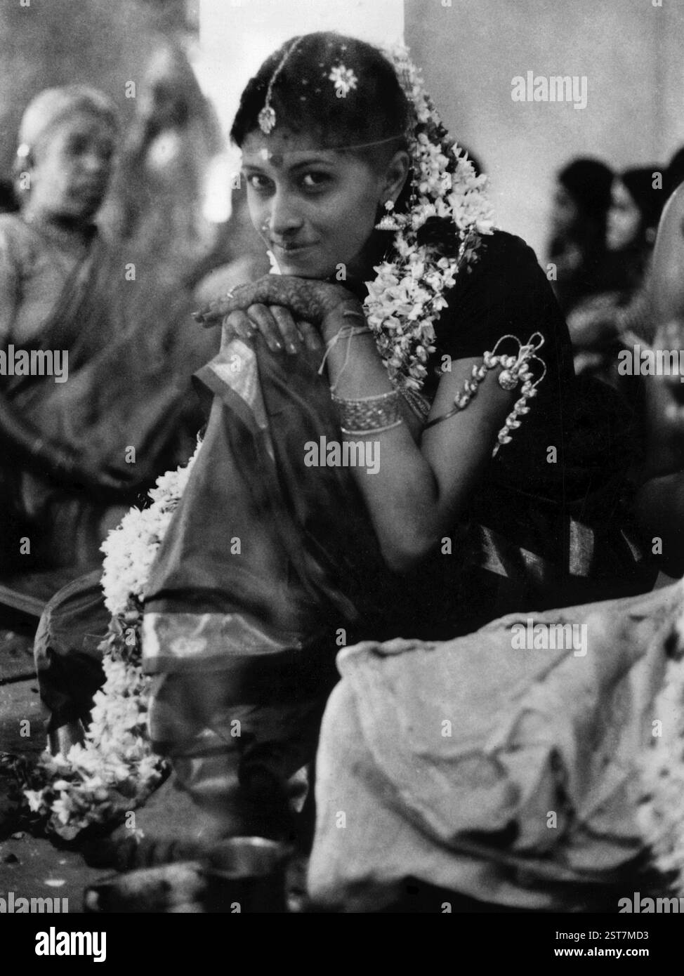 Smiling indian Black and White Stock Photos & Images - Alamy