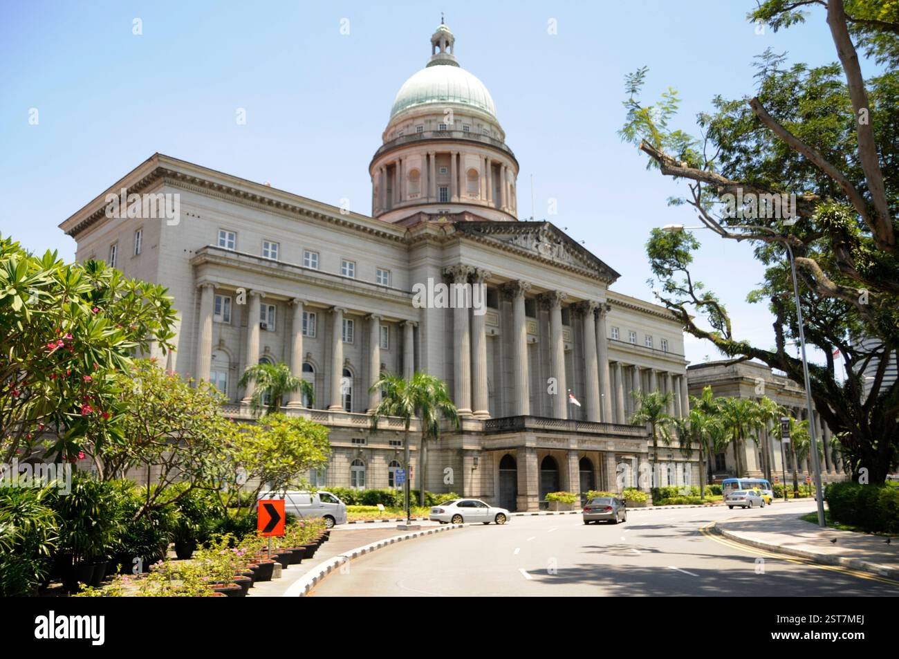 The Former Supreme Court Building is the former courthouse of the ...